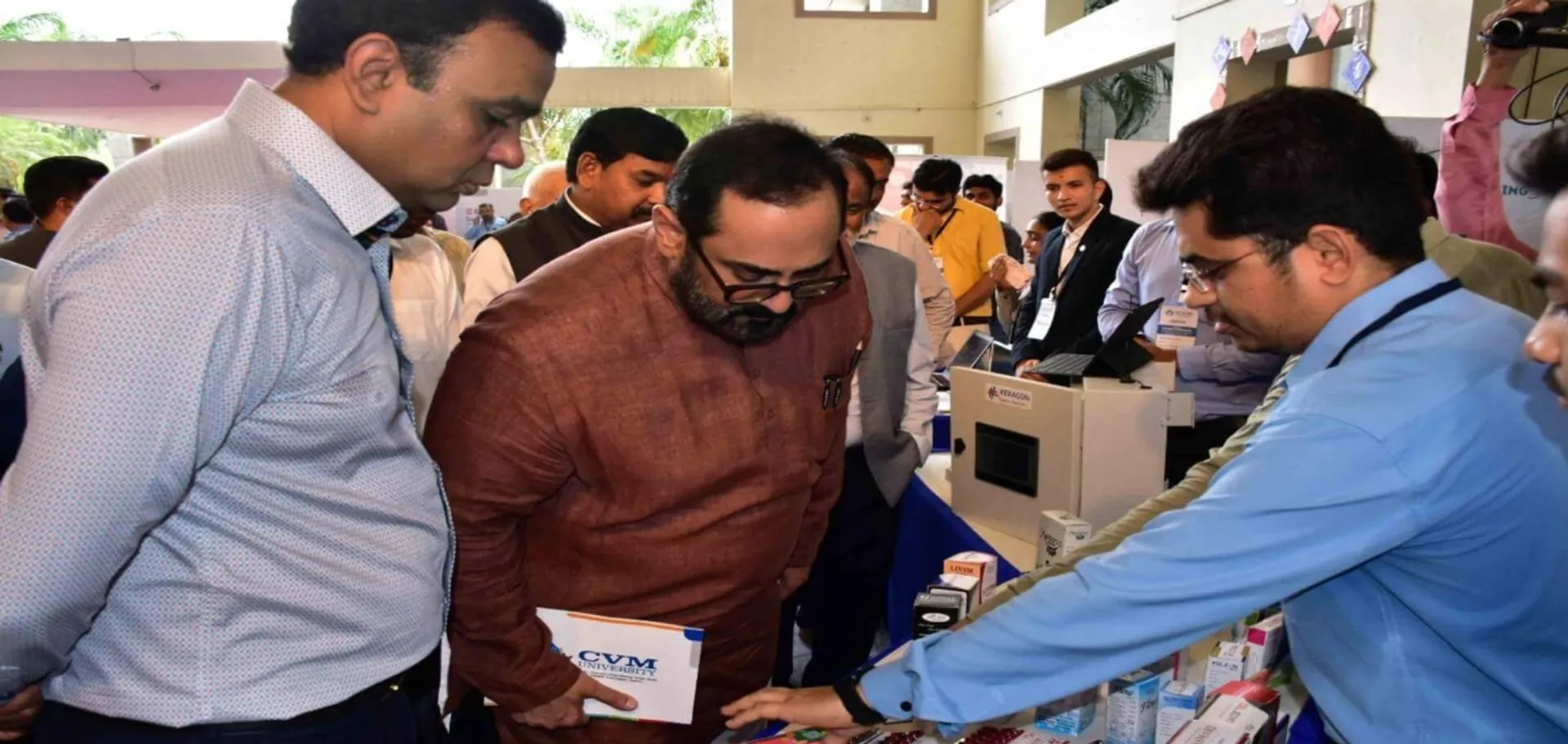 CVM UNIVERSITY Alumni Portal