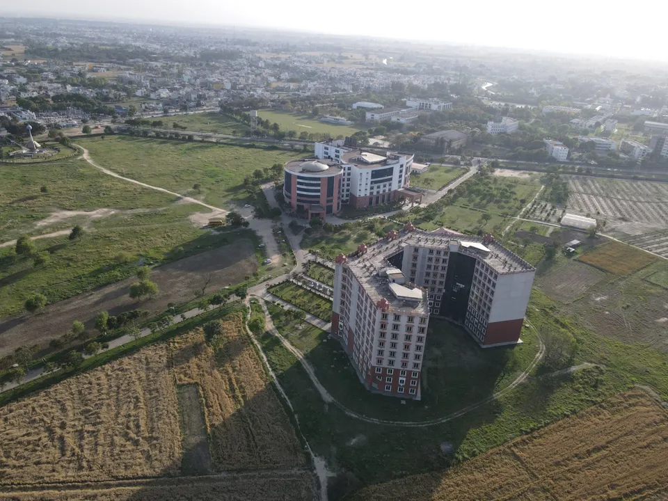 Sri Guru Granth Sahib World University-Alumni Association
